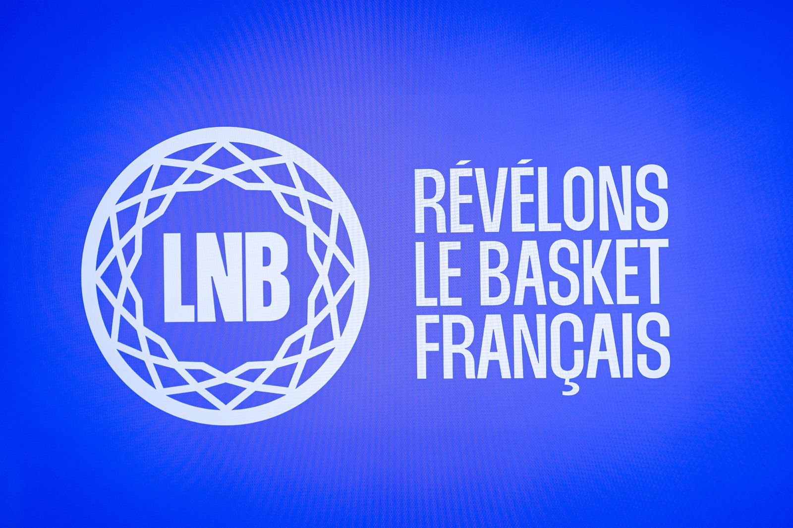 Un nouveau logo pour la LNB - BeBasket