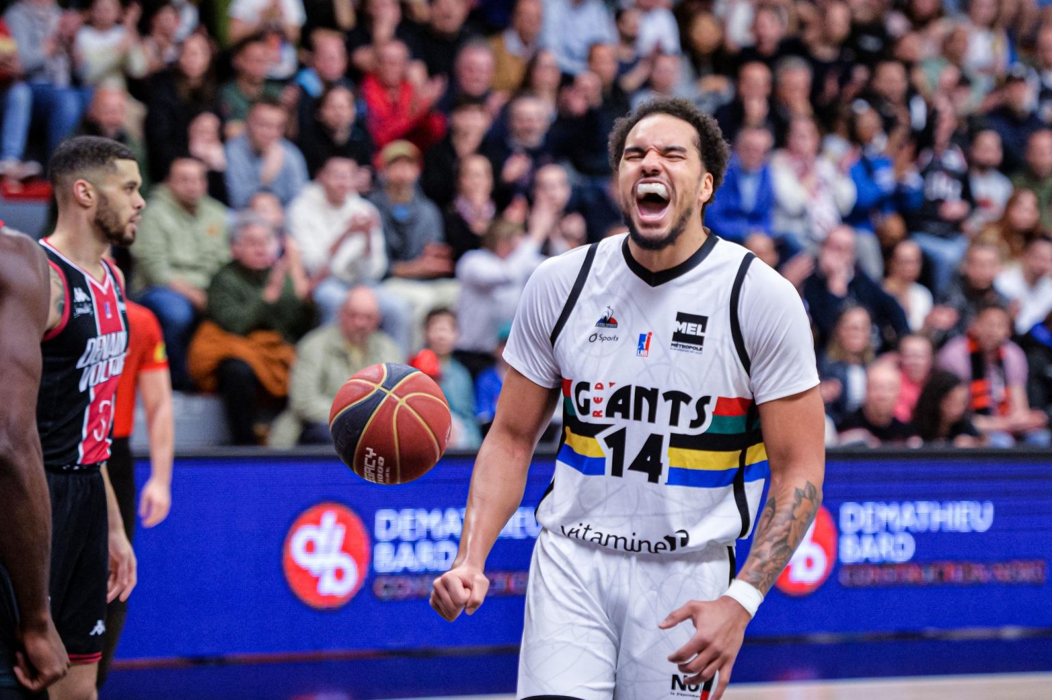 "Rage et incompréhension" à Fos après une fin controversée, Ilias ...