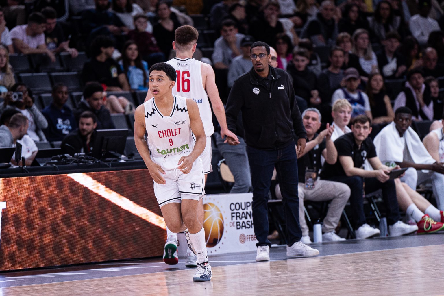 Aaron Towo-Nansi (15 ans), le nouveau phénomène de Cholet Basket - BeBasket